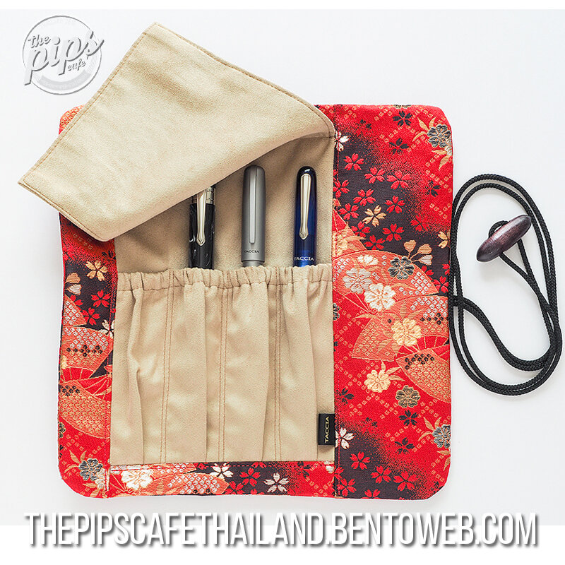 Taccia : Kimono Pen roll 4 Slots - Sakura Festival - The PIPS Cafe'