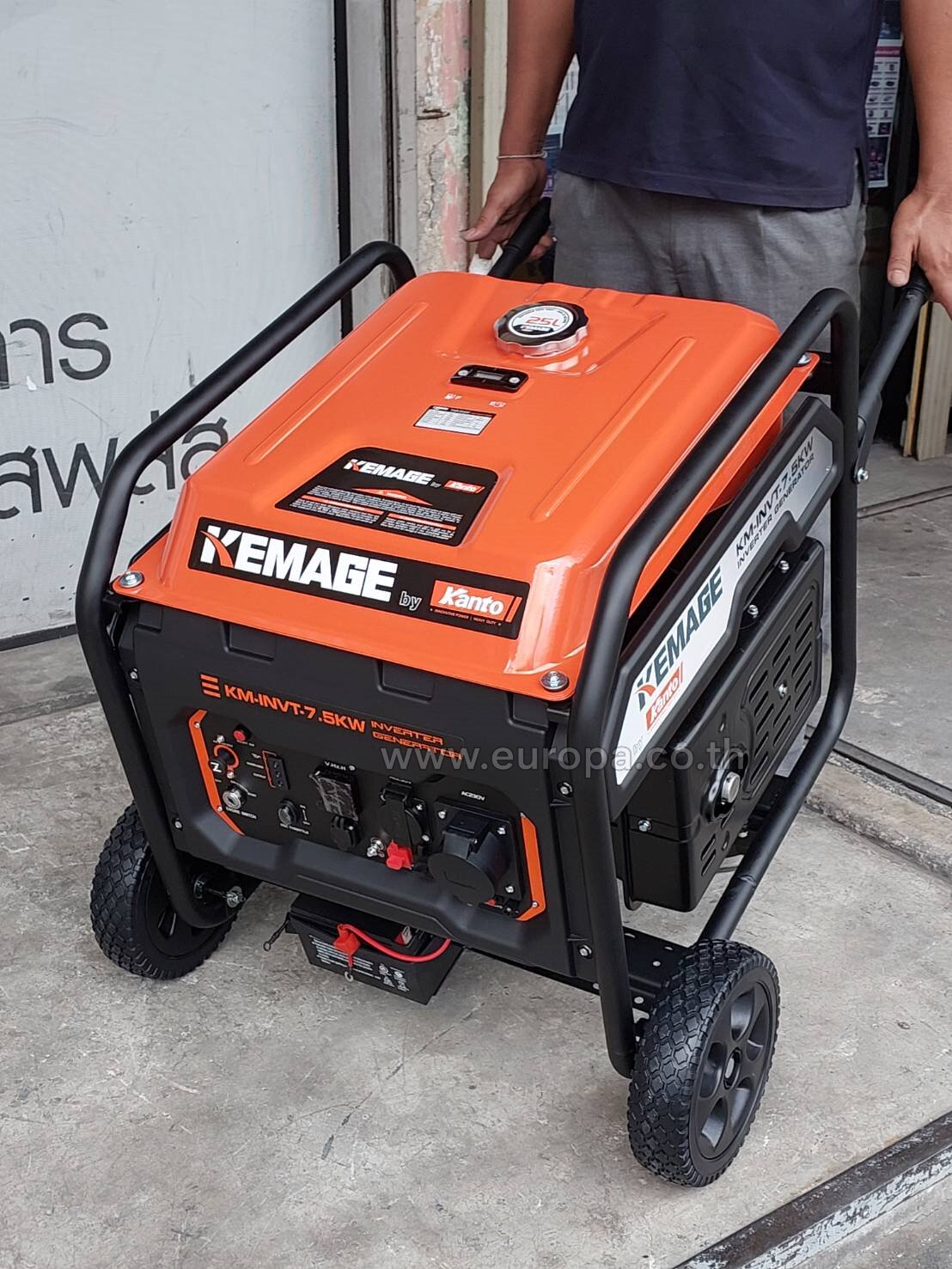 KEMAGE KM-INVT-7.5KW เครื่องปั่นไฟเบนซิน INVERTER 8,000 วัตต์ จ่ายไฟ 220V. 17.0HP (สตาร์ทไฟฟ้า ...