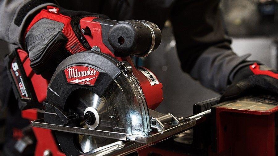 Milwaukee M18 FMCS-0X เลื่อยวงเดือนตัดเหล็ก 5-7/8 นิ้ว ไร้สาย 18V ...