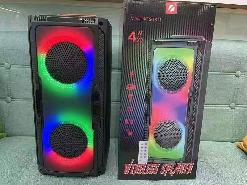 ลำโพงบลูทูธ 4 นิ้ว 2 ดอก เสียงดี พกพา มีไฟLEDวิ่ง KTS-1811 - myhappyphones