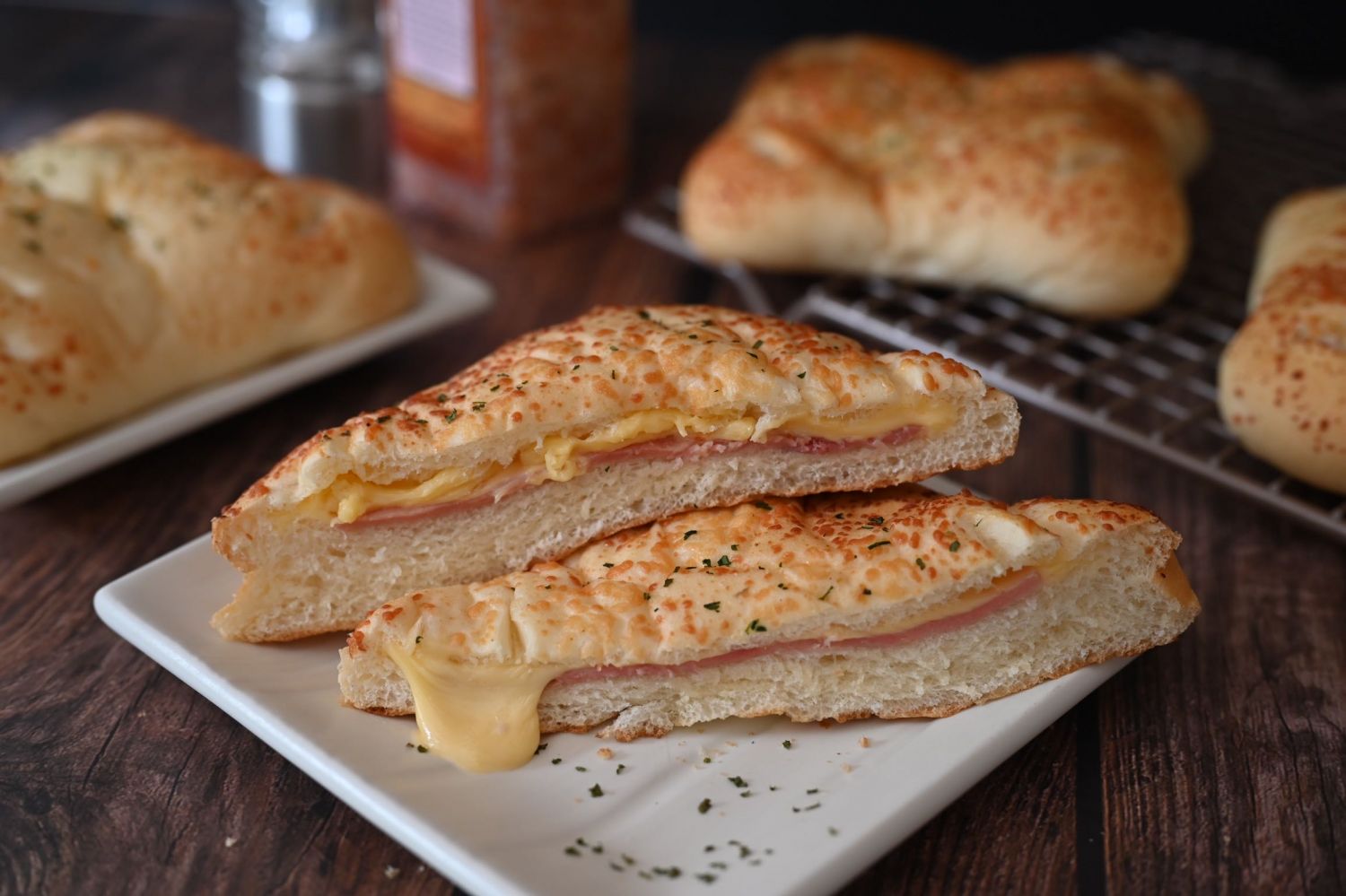 ปังแฮมชีส - Baking Cottage by Tom