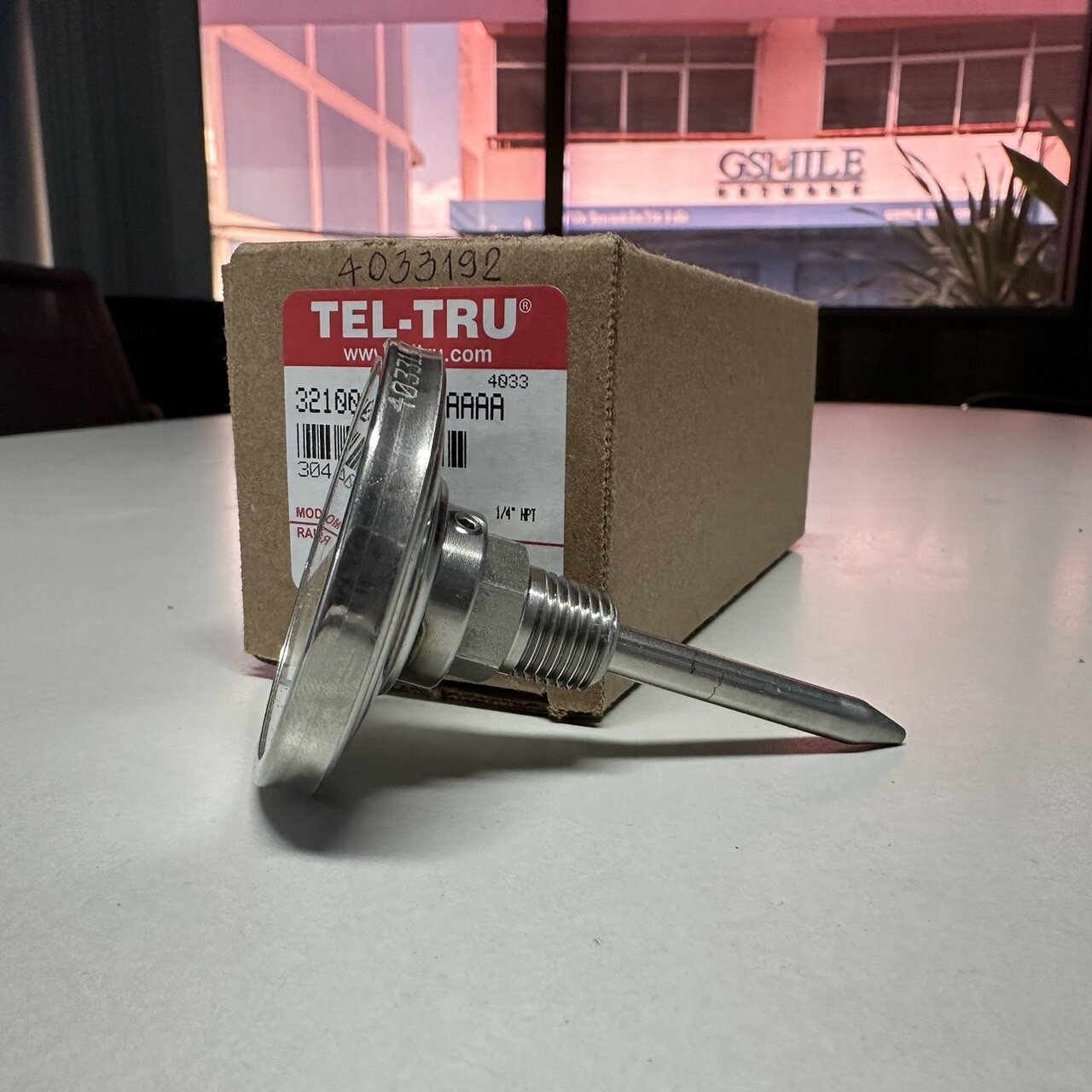 Teltru รุ่น LN250R (3210-02-77) - บริษัท เจ เค เอส อินเตอร์เนชั่นแนล (ป ...