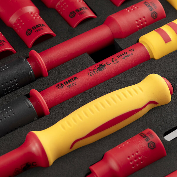 SATA 09268 ชุดบล็อกกันไฟฟ้า 3/8 นิ้ว 16 ตัว/ชุด (VDE Socket Set ...