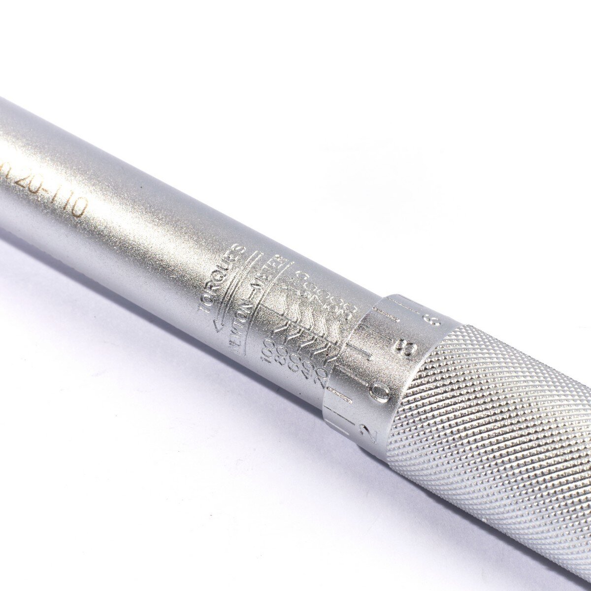 FORCE 6473370K ประแจทอร์ค (ด้ามขันปอนด์) 3/8 นิ้ว แรงบิด 20 - 110 Nm. ยาว 370 มม. - HereTools