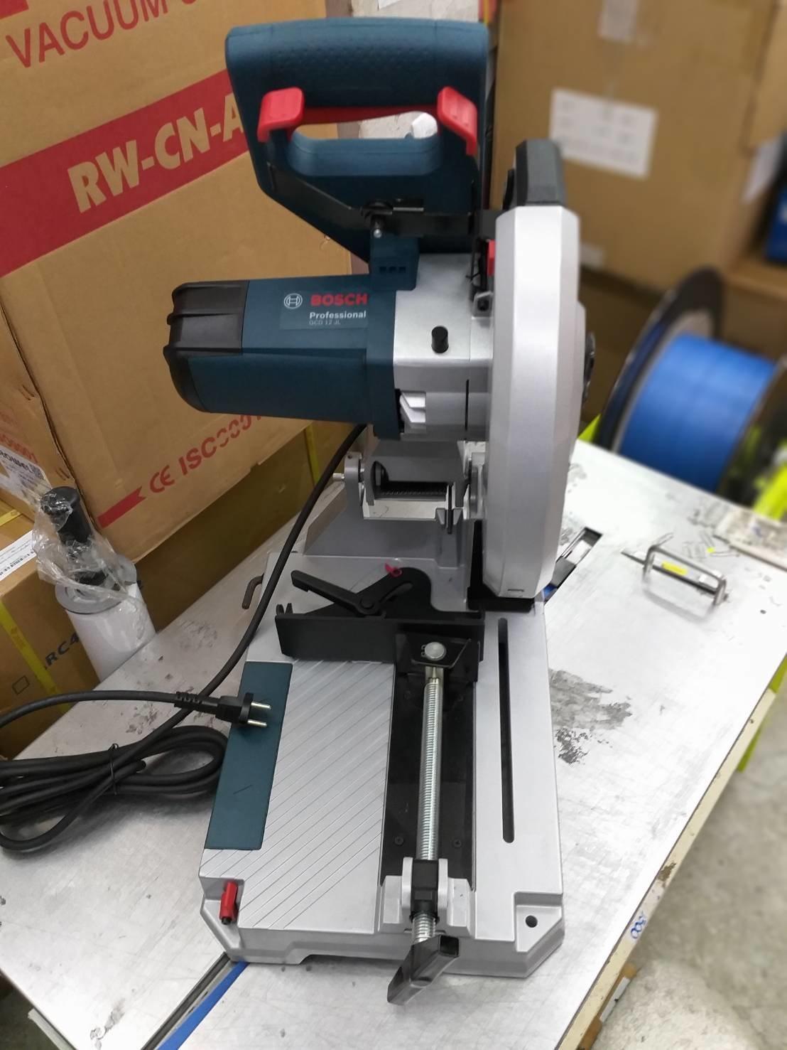 BOSCH GCD12JL แท่นตัดคาร์ไบด์ แท่นตัดเหล็กไร้สะเก็ดไฟ 12 นิ้ว (2,000W ...