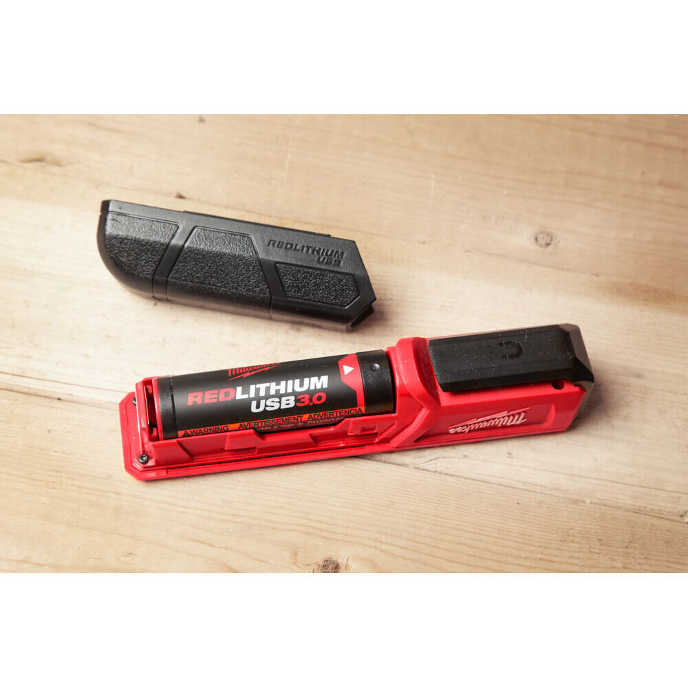 Milwaukee L4B3 แบตเตอรี่ REDLITHIUM USB .3.0 Ah. - HereTools