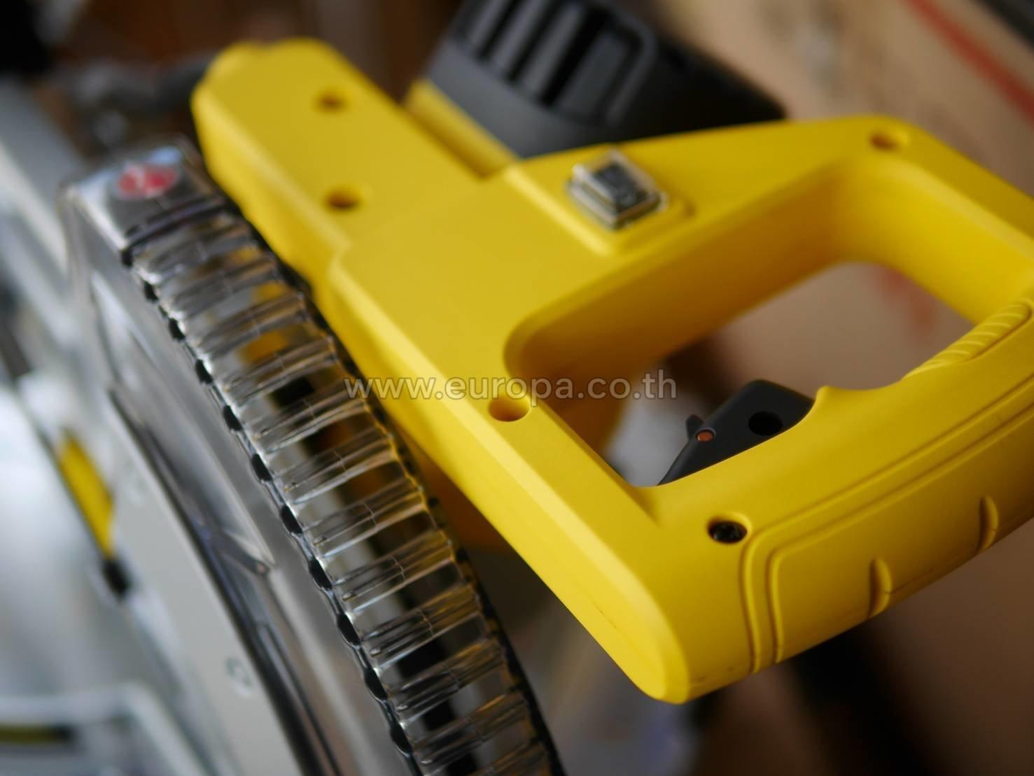 STANLEY SM18-B1 แท่นเลื่อยตัดองศาสไลด์ 10 นิ้ว (1800 วัตต์) - HereTools