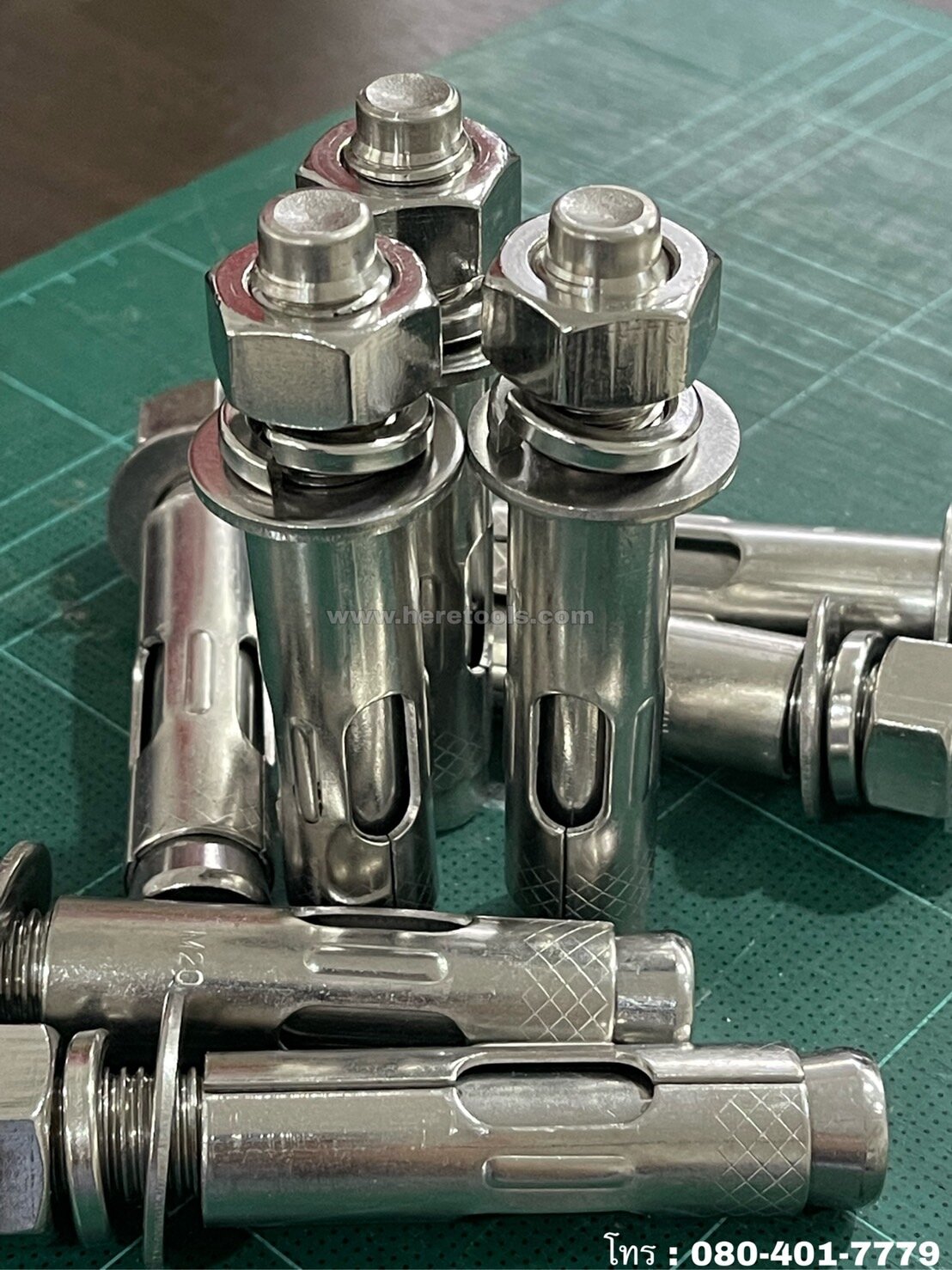 PERUNYA ST.SS304-M16 พุกสแตนเลส (ST) SUS-304 ขนาด M16 x ยาว 110 mm. - HereTools