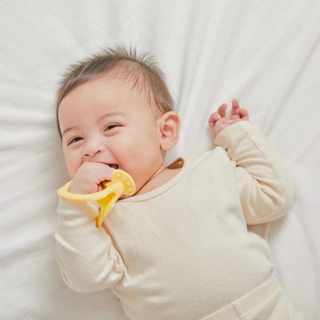 MOYUUM Teether Set เซ็ต ยางกัด ใส่ข้อมือ แพค 2 ชิ้น - Bambi Garden ...