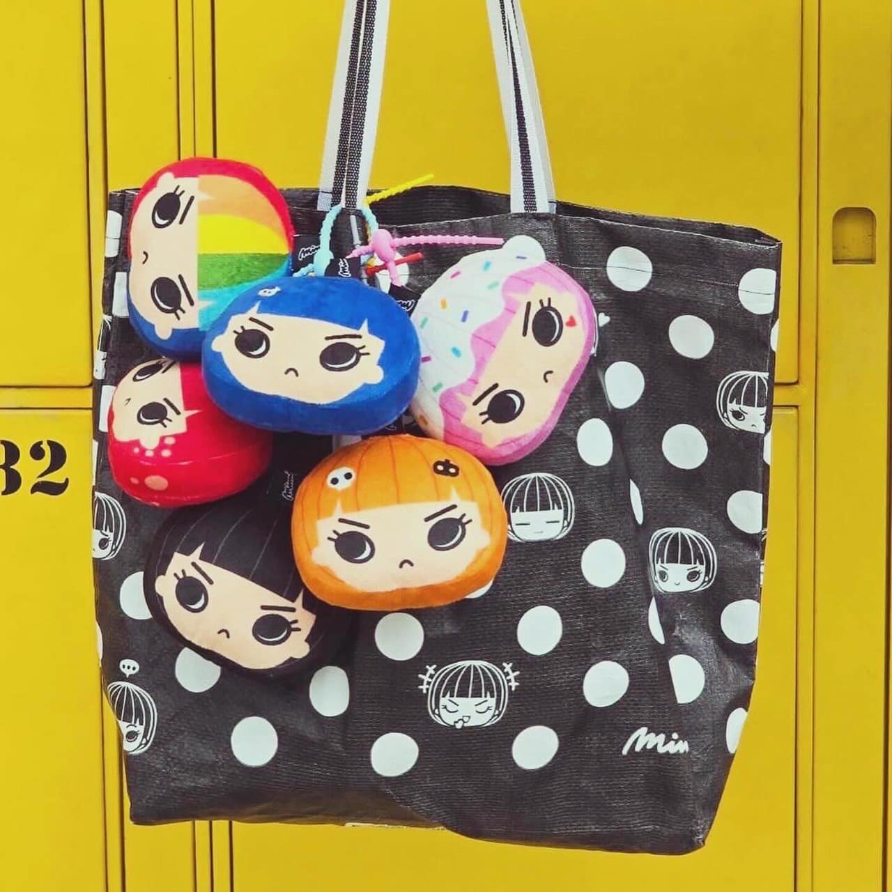 Mimi Keychain Doll Blind Box (1 กล่อง) A9N1OT - AmazeOnlineShop