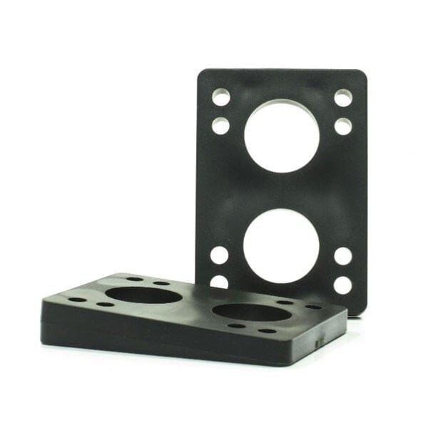 GLOBE – Slant Longboard Wedge Risers - Black - Angled Riser 1/4 - StreetBOX