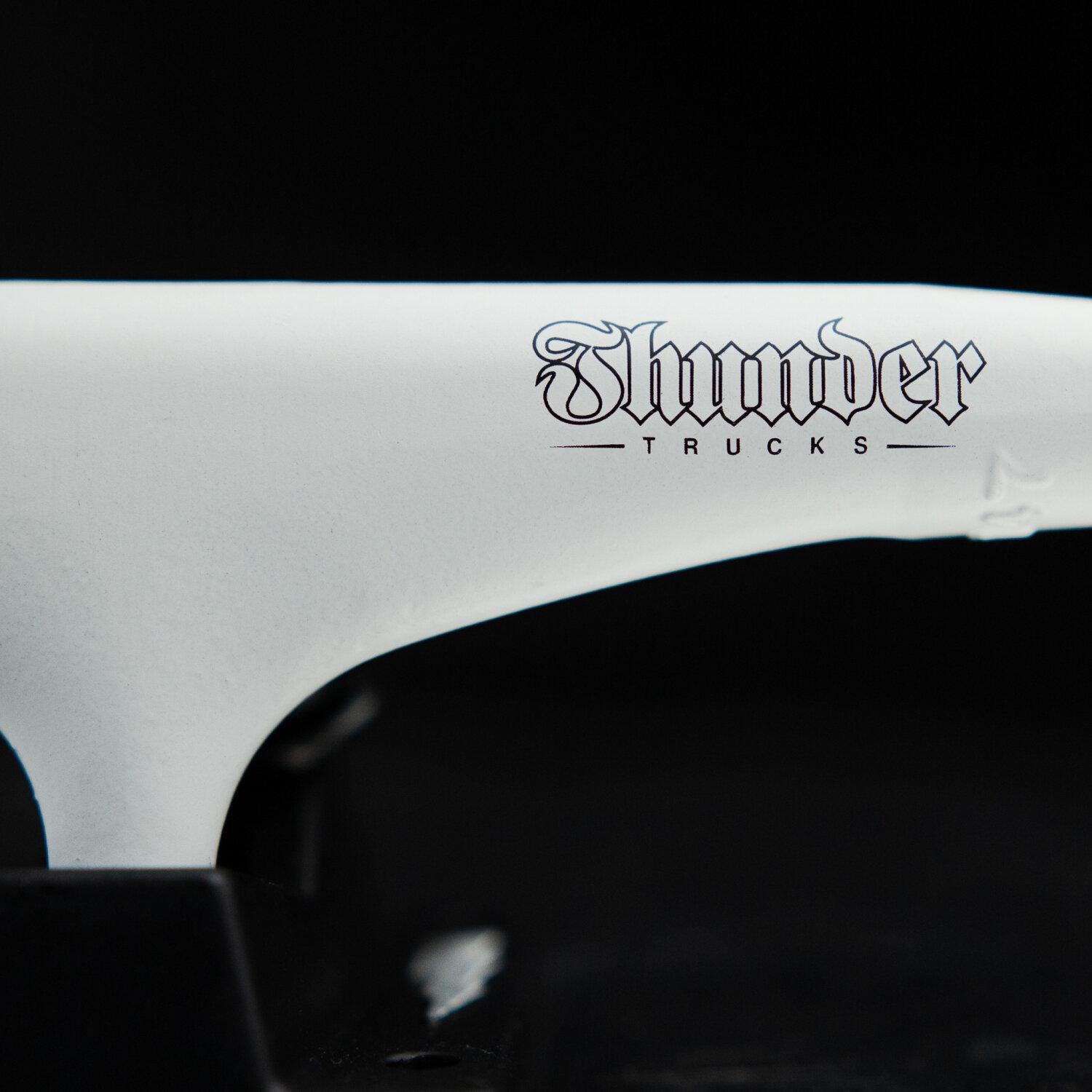 THUNDER TEAM 149 : ONYX TEAM ED. MATTE WHT/BLK 149 - StreetBOX